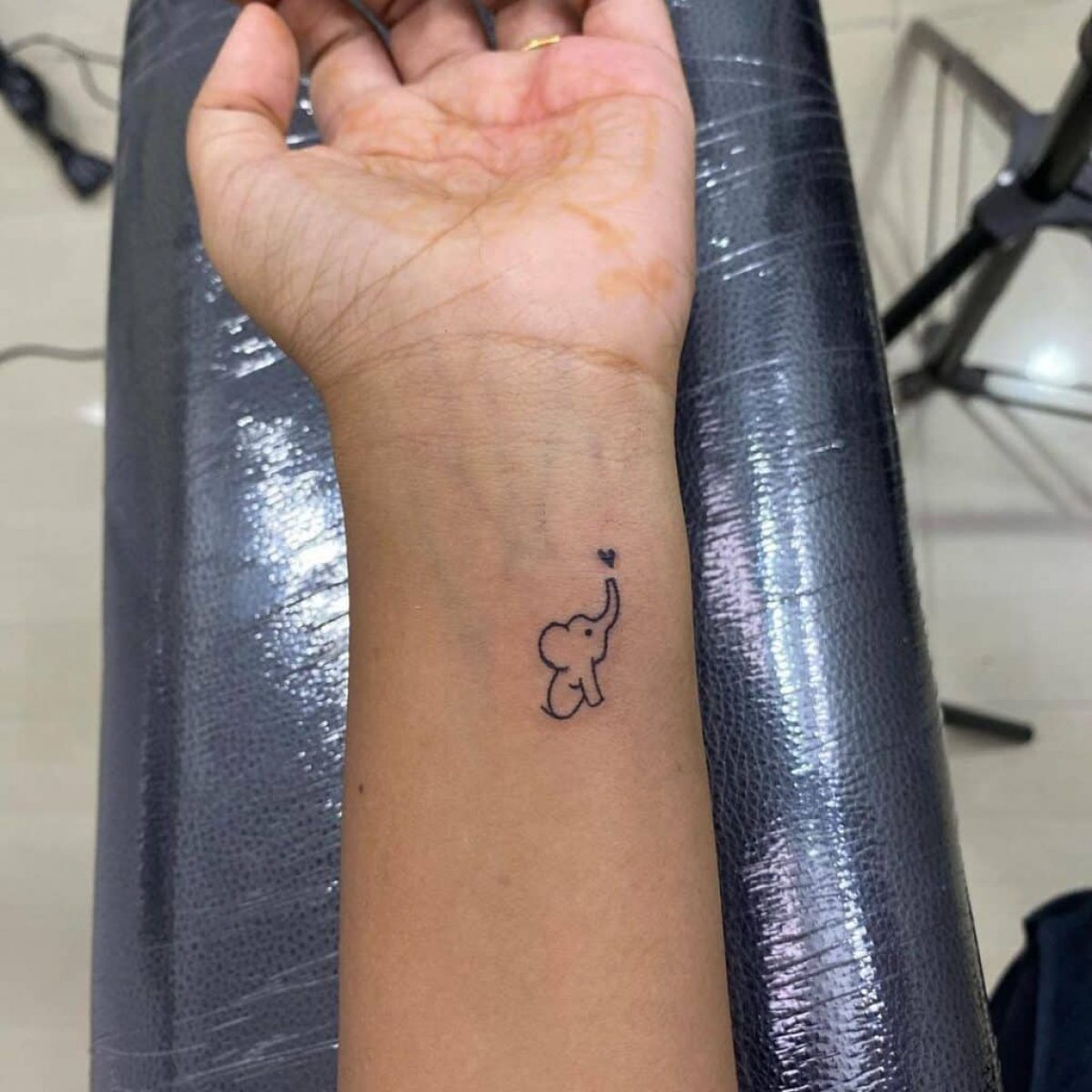 Elefant Tattoo Einfach
