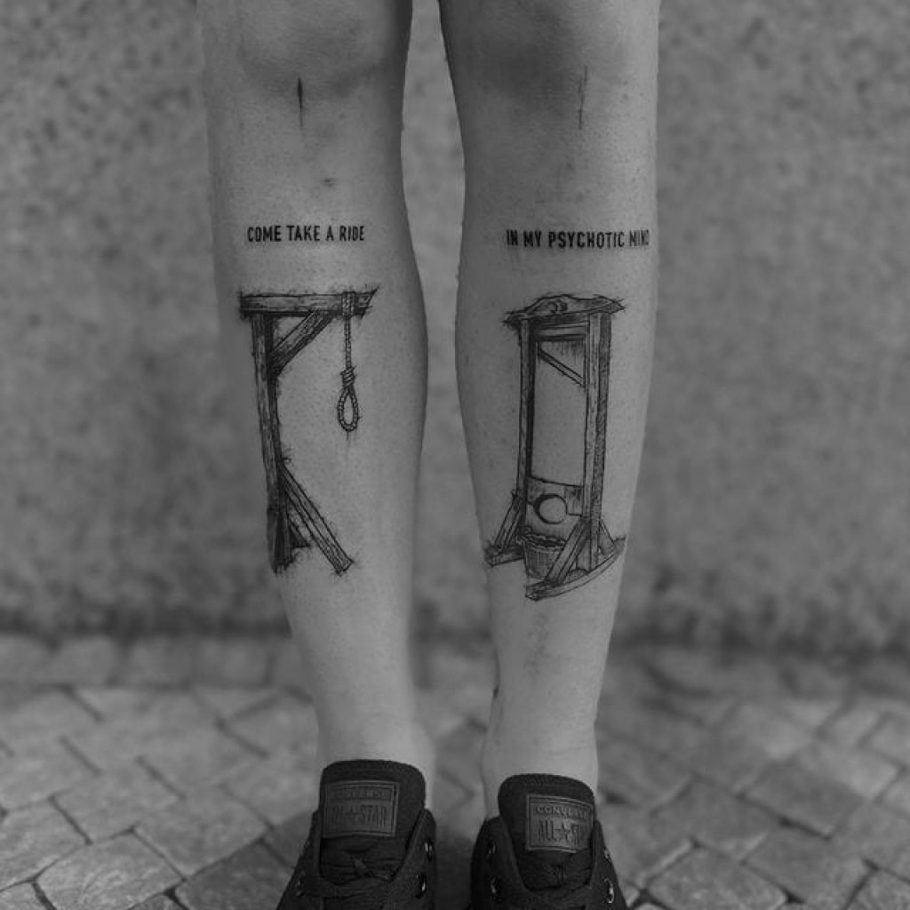30 Erstaunliche Bein-Tattoos für Frauen im Jahr 2024