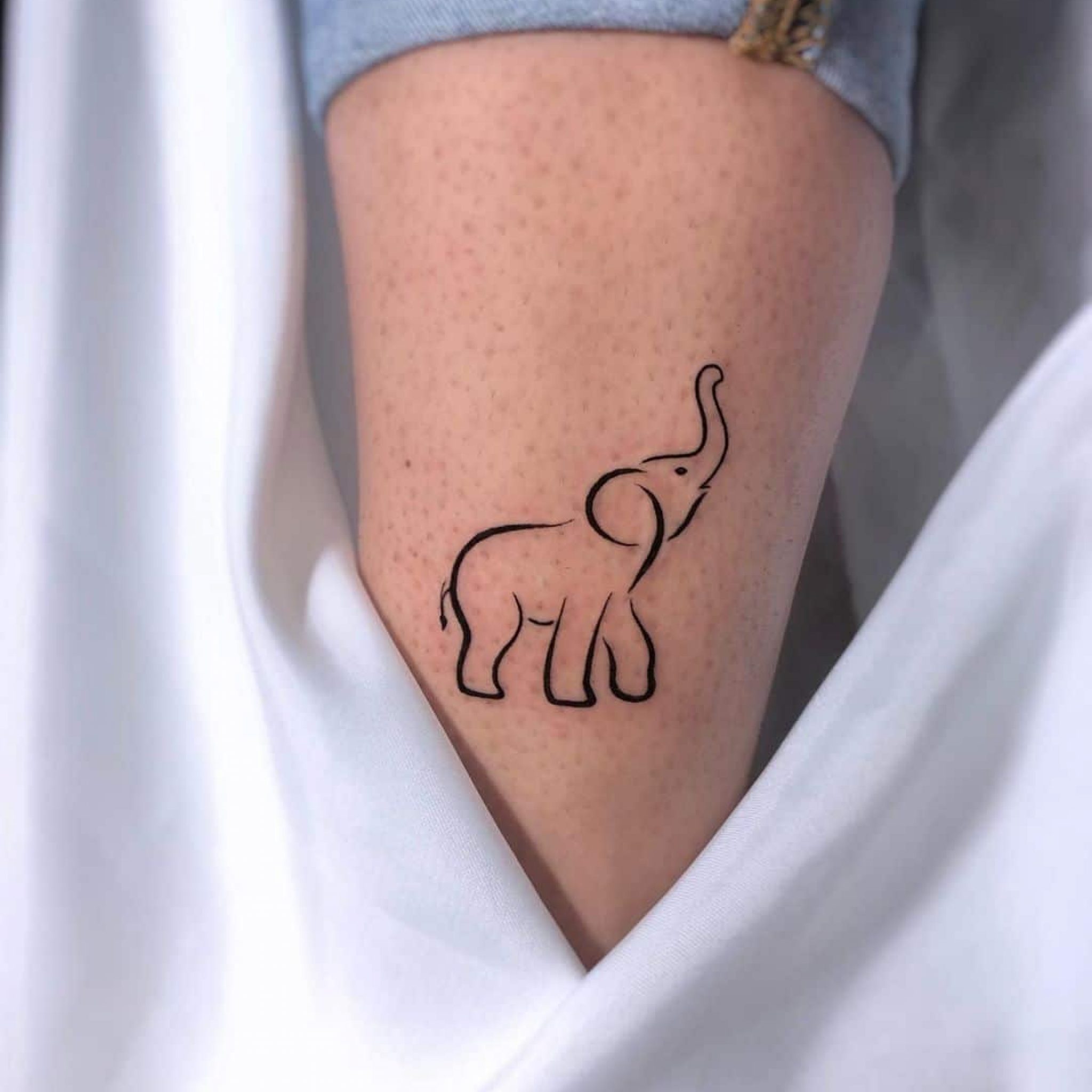 21 schöne Elefanten-Tattoo-Ideen, um dieses sanfte Tier zu feiern